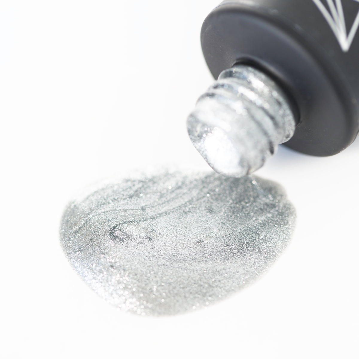 Metallic Silver Gel Nail Polish | Long-Lasting Formula for DIY Mani